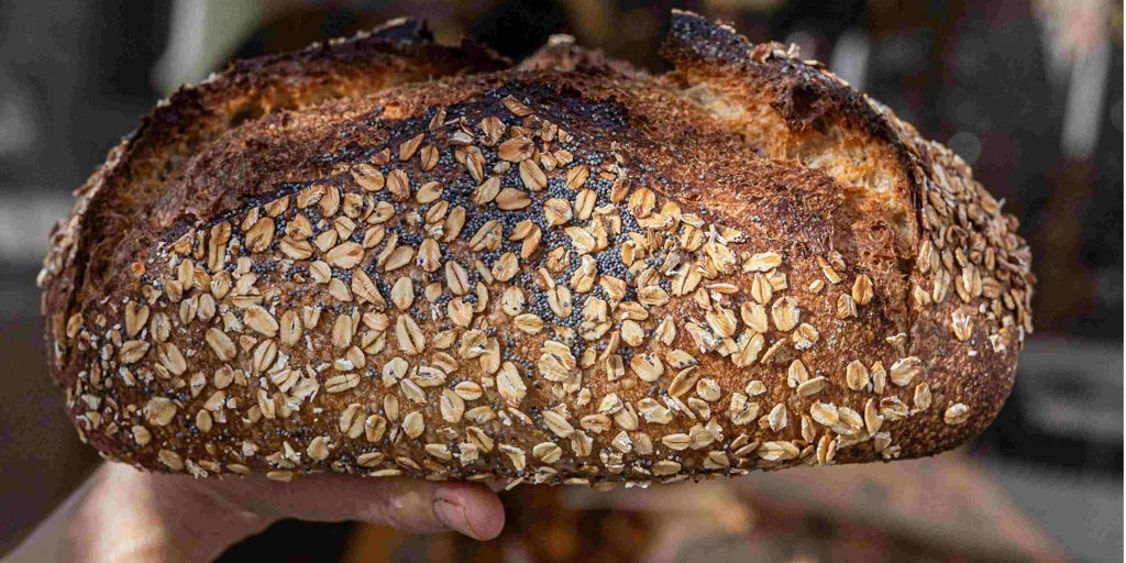 En Oz Bakery la vida tiene forma de pan: simple, profunda, innumerable ...