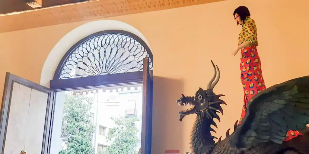 La Tarasca de Granada: origen de la tradición, cuándo sale y recorrido