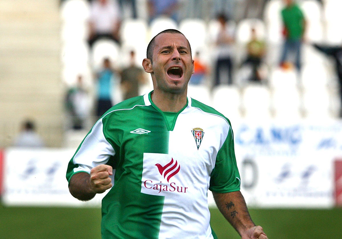 Javi Moreno: «El Córdoba tiene que salir a ganar, a por ellos y que no especule»