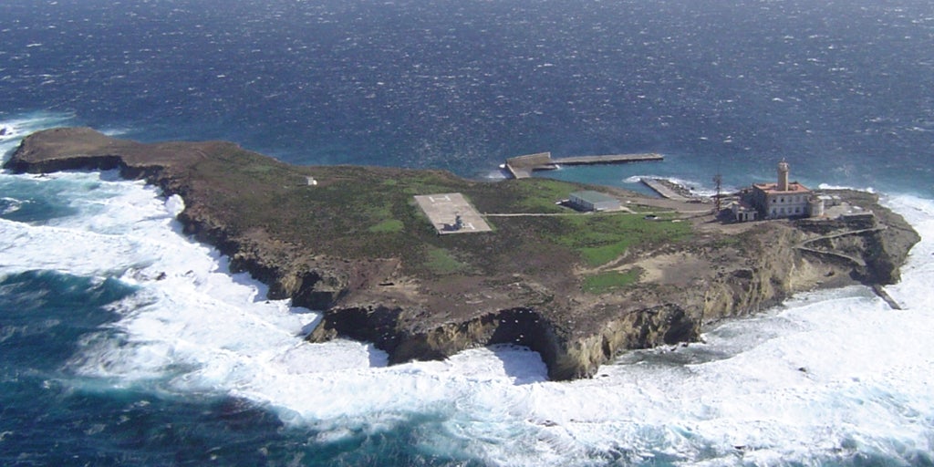 La Isla de Alborán será Zona de Especial Conservación y contará con un ...