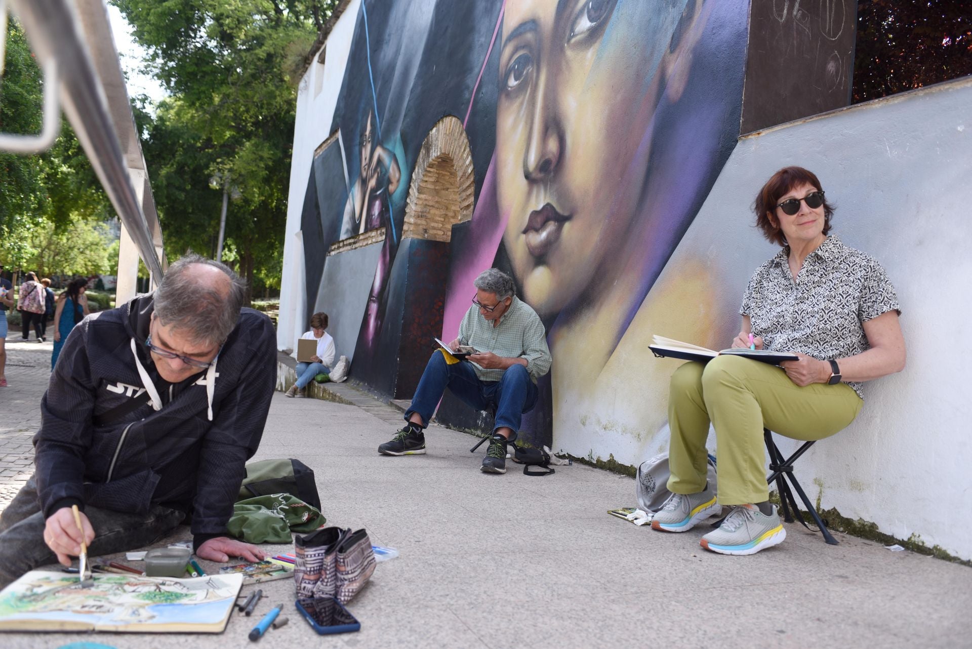 Creadores celebran el Día del Arte en las calles de Córdoba, en imágenes