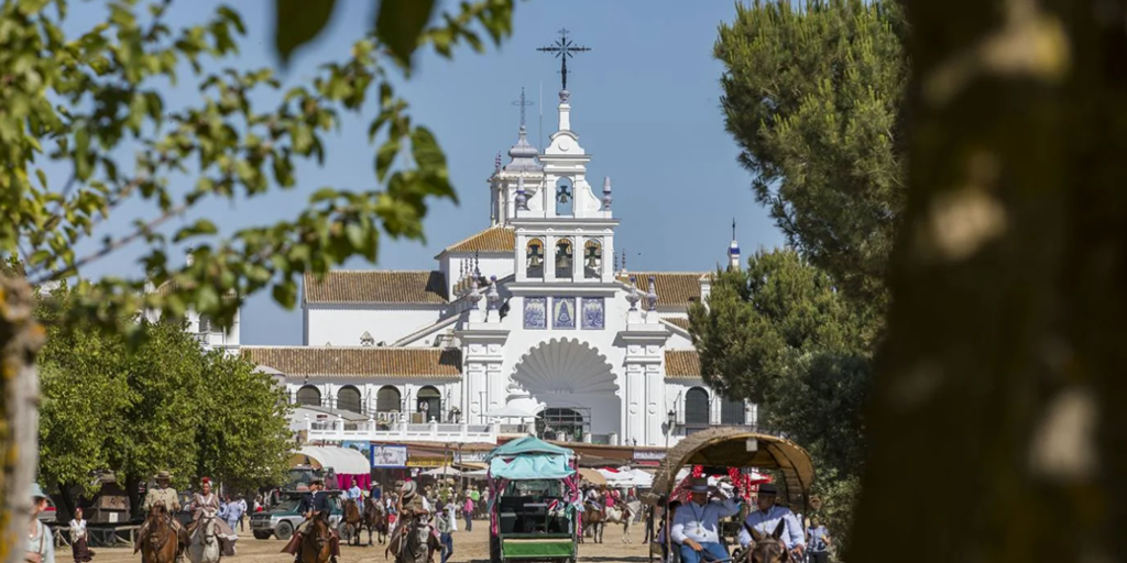 El tiempo para El Rocío 2025: máximas cercanas a los 40 grados para el ...
