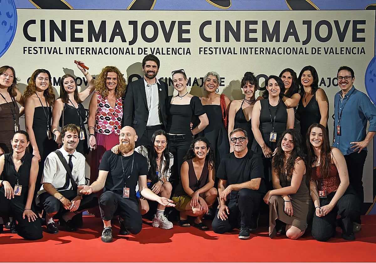 'Aquel verano en París', premio Luna de Valencia en la 40 edición de ...