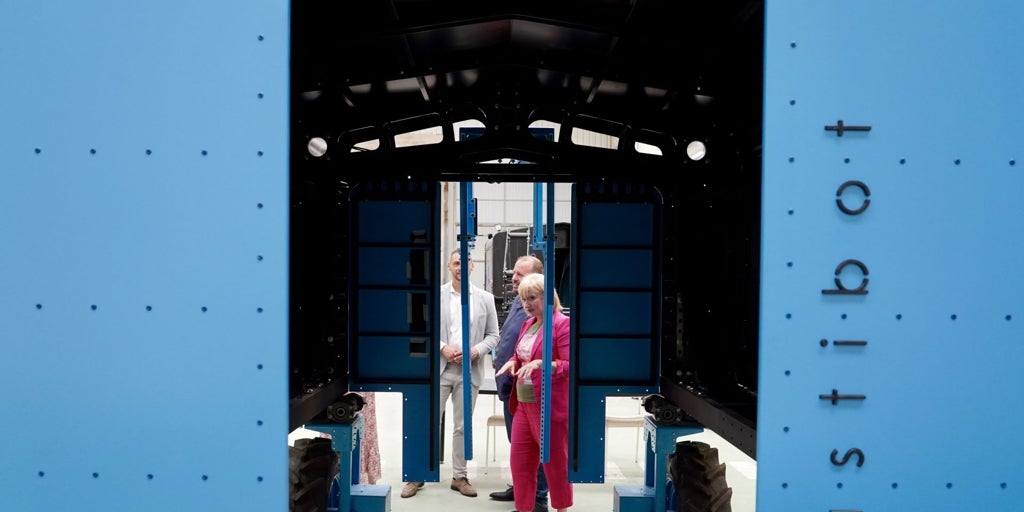 Leticia García carga contra el Gobierno central por dedicarse a atender ...