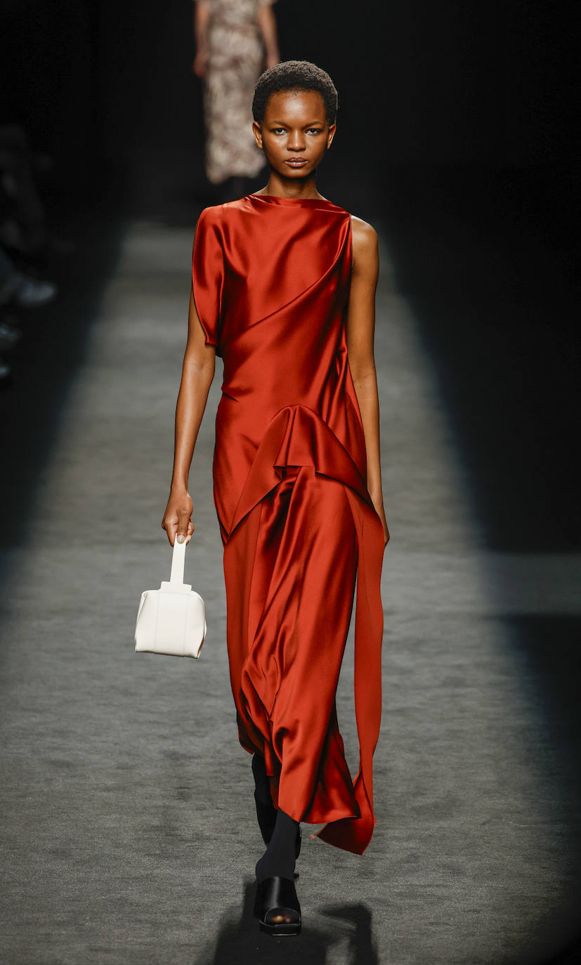 MBFWMadrid otoño/invierno 2024: las propuestas de Roberto Torretta