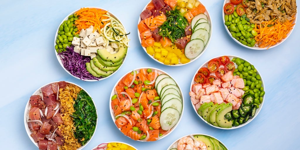 Qué es un poke y dónde nació este exitoso plato con fama de saludable