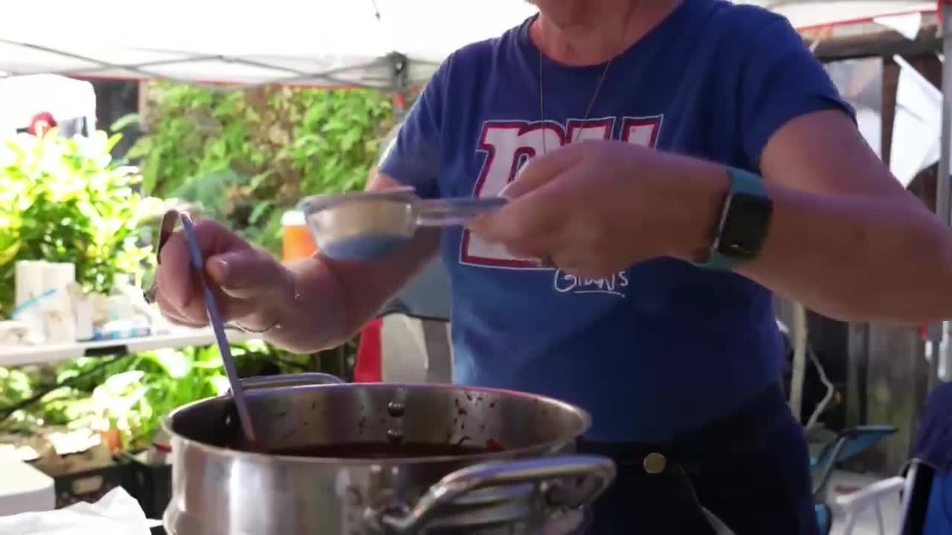 Se celebra el 'Chili Cook-Off' con intensos sabores y competiciones en ...
