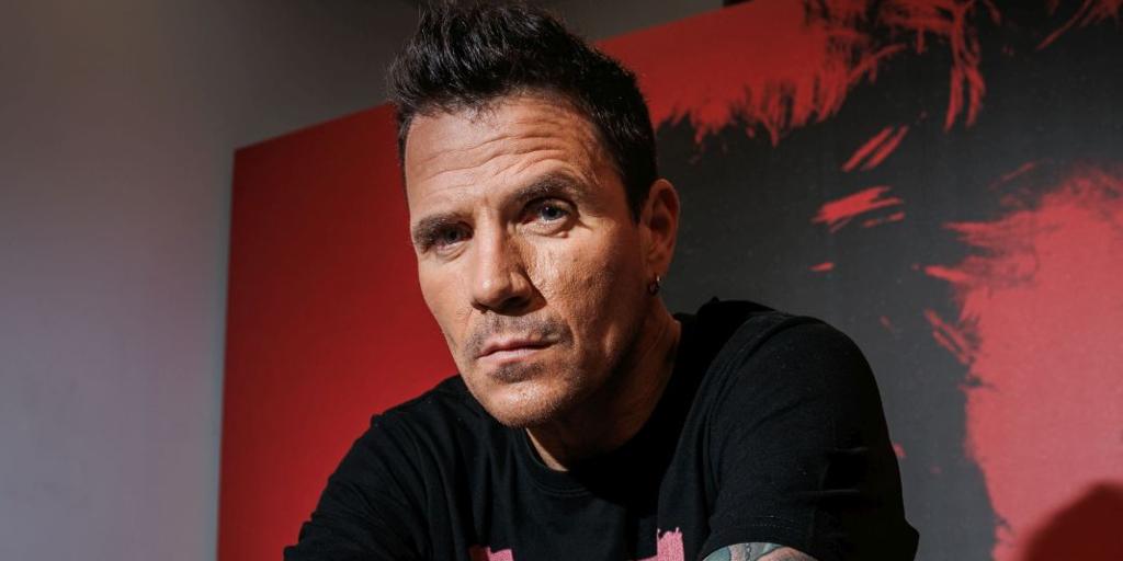La vida personal de Dani Martín: la trágica pérdida de su hermana, su ...