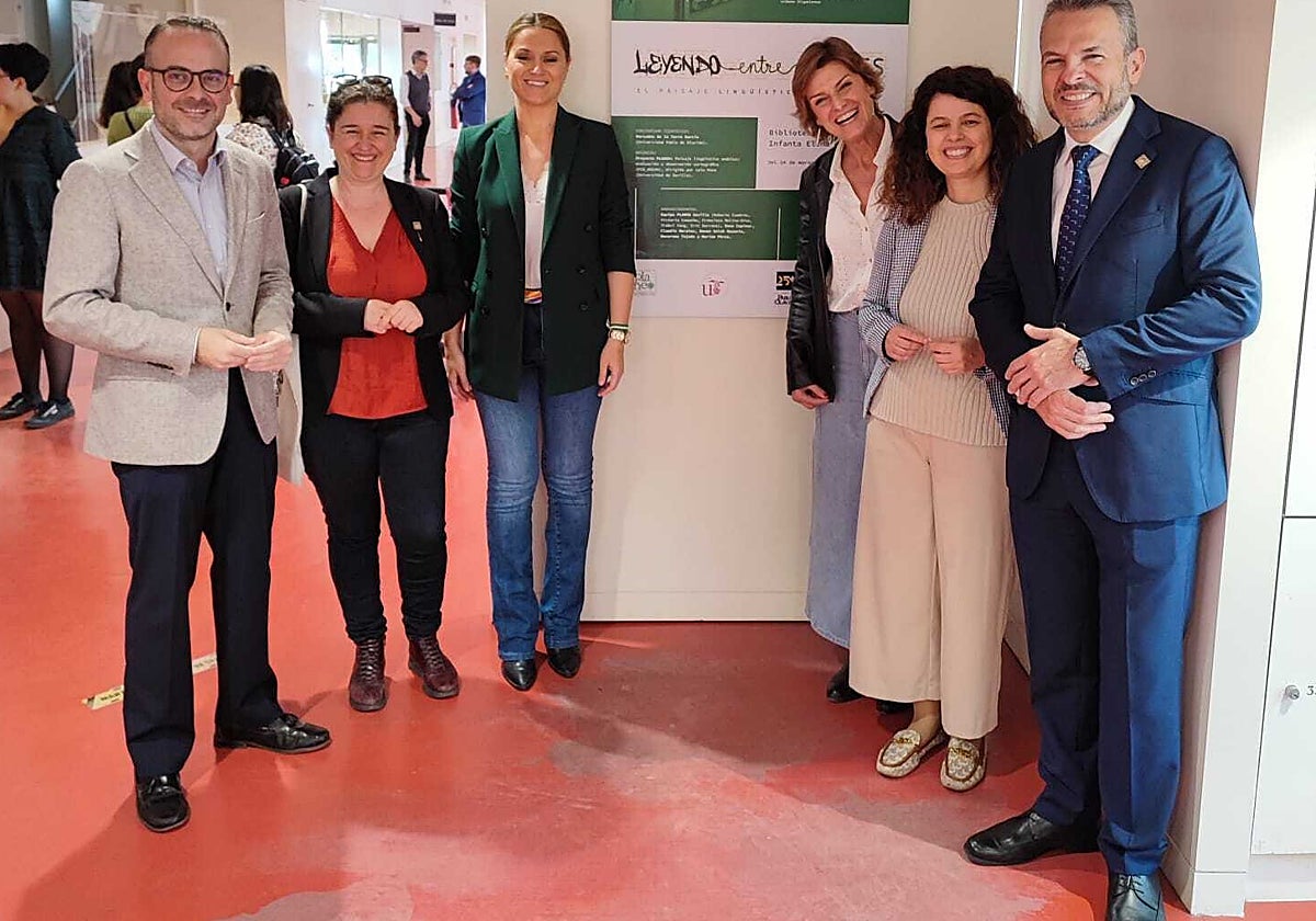 Dos exposiciones en Sevilla con la lengua como protagonistas