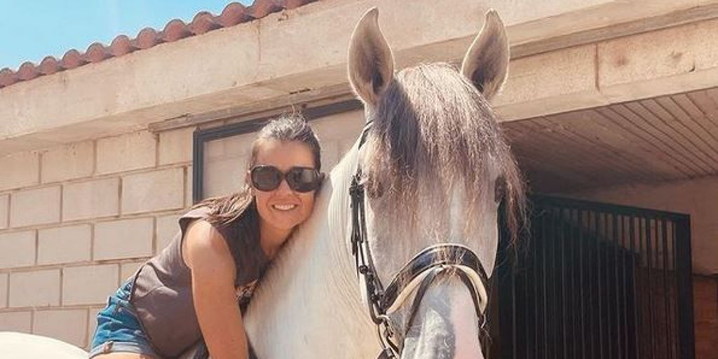 Quién Isabel Aaiún, cantante de la 'Potra Salvaje': su edad, su novio y ...