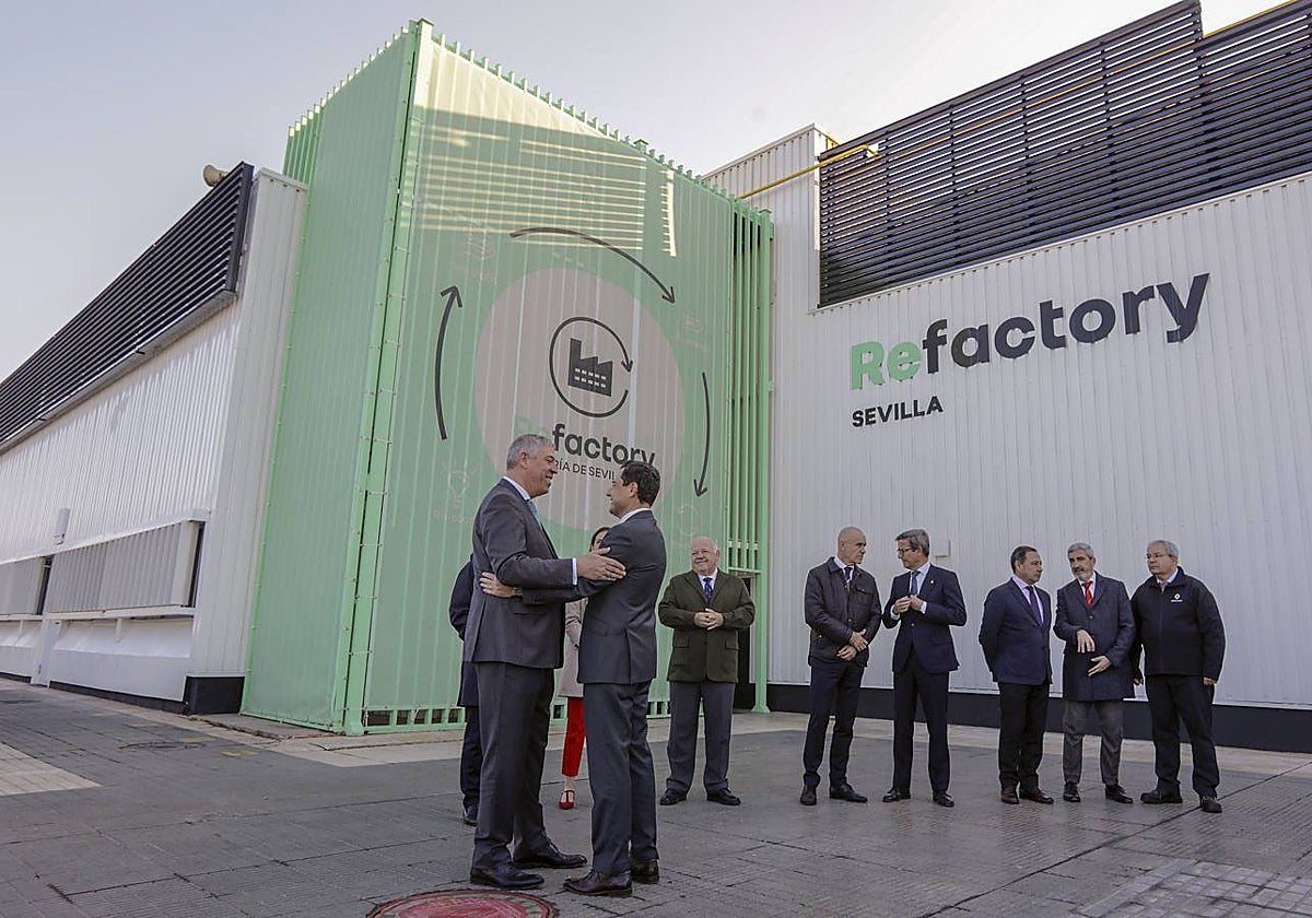 Las imágenes de la inauguración de la planta de economía circular Refactory Sevilla