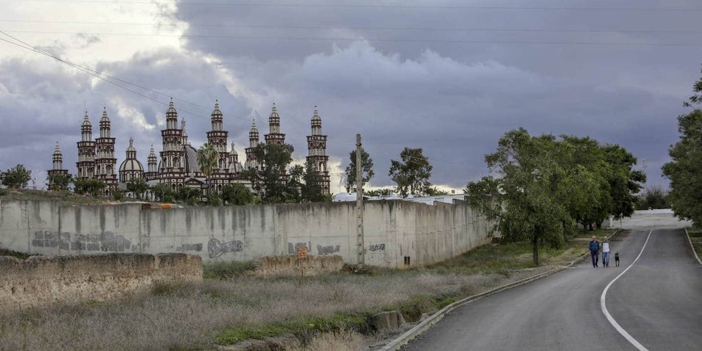 El Palmar de Troya, el pueblo que hiberna cinco meses al año