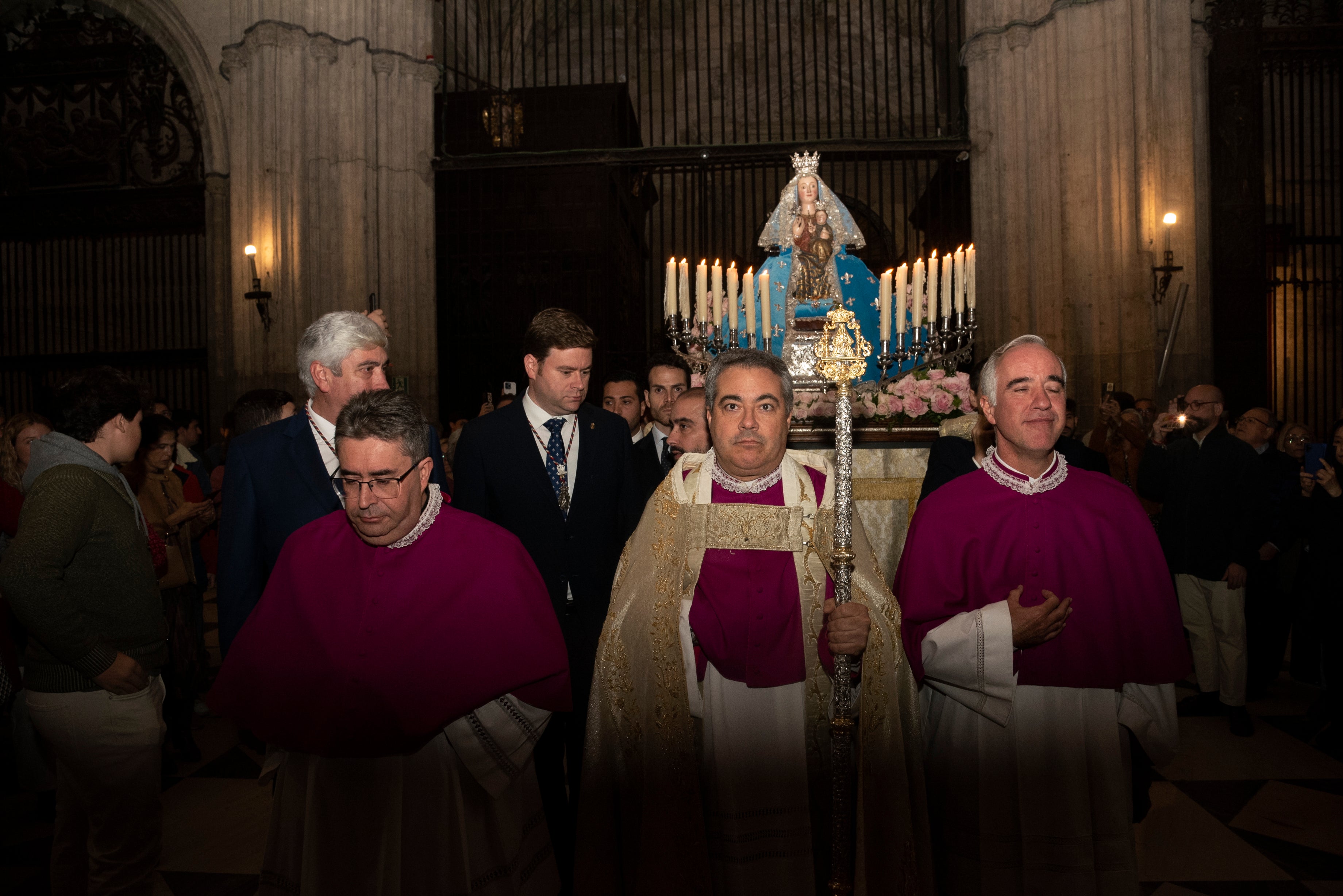 La Virgen de Valme a su llegada a la Catedral