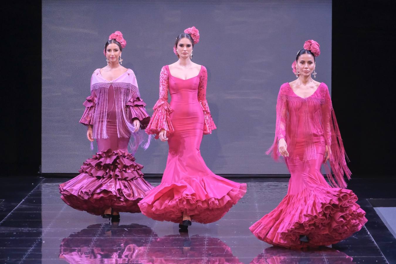 El desfile de Molina Moda Flamenca en SIMOF 2024, en imágenes