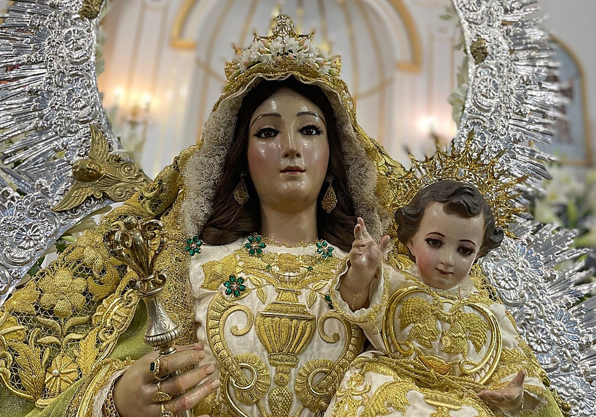 Huévar del Aljarafe corona a la Virgen de la Sangre este sábado