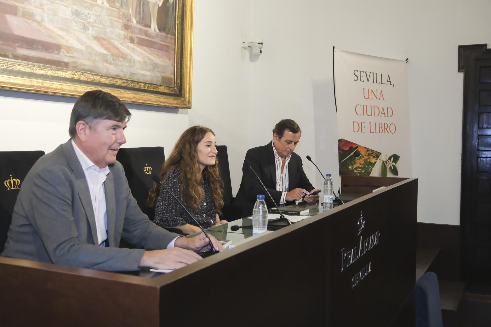 Se publica la poesía completa de Rafael de León: «Es cuestión de tiempo ...