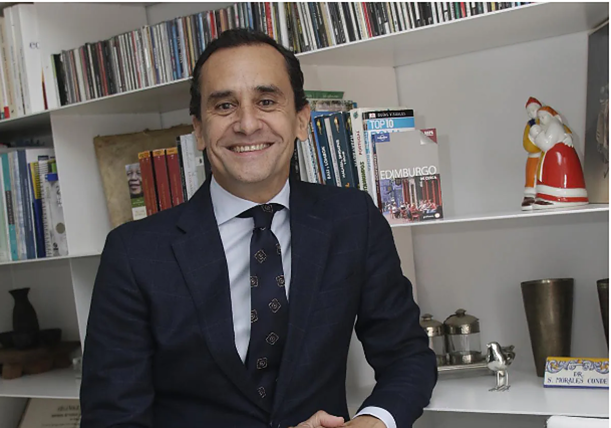 El doctor sevillano Salvador Morales, mejor especialista en Cirugía ...