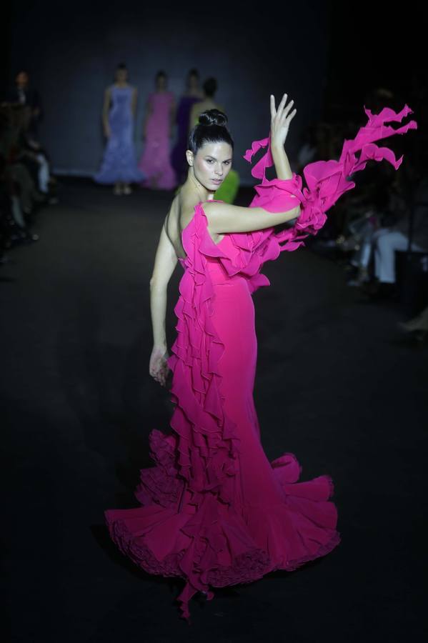 Desfile de Alicia Suárez en We Love Flamenco 2025, en imágenes
