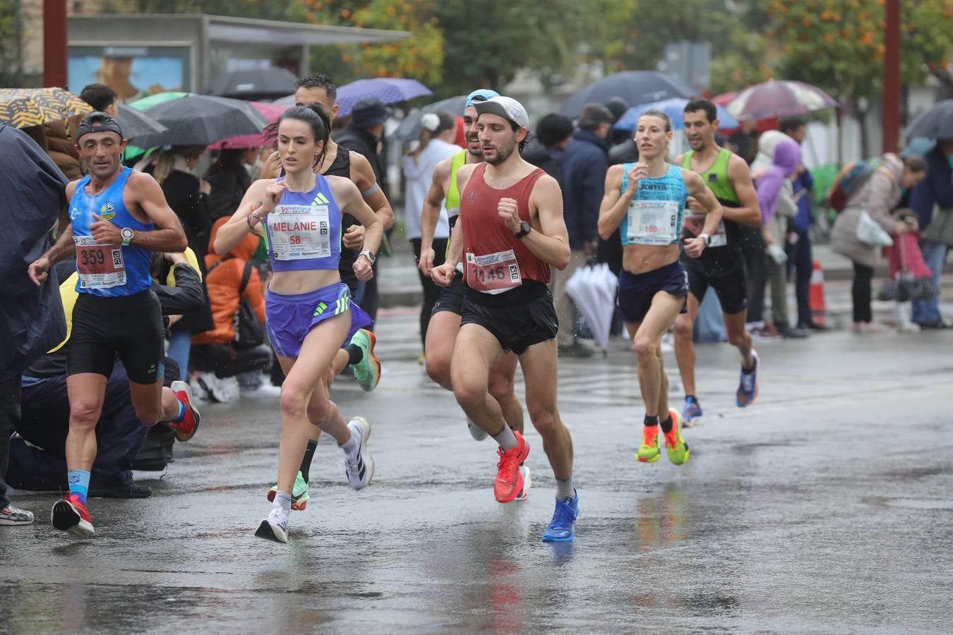Búscate en las imágenes del Medio Maratón de Sevilla 2025 (III)