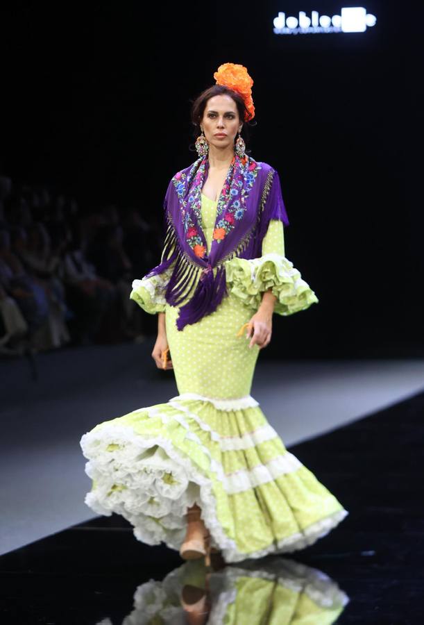 El desfile de Maricruz & Montecarlo desde 1958 en SIMOF 2025, en imágenes