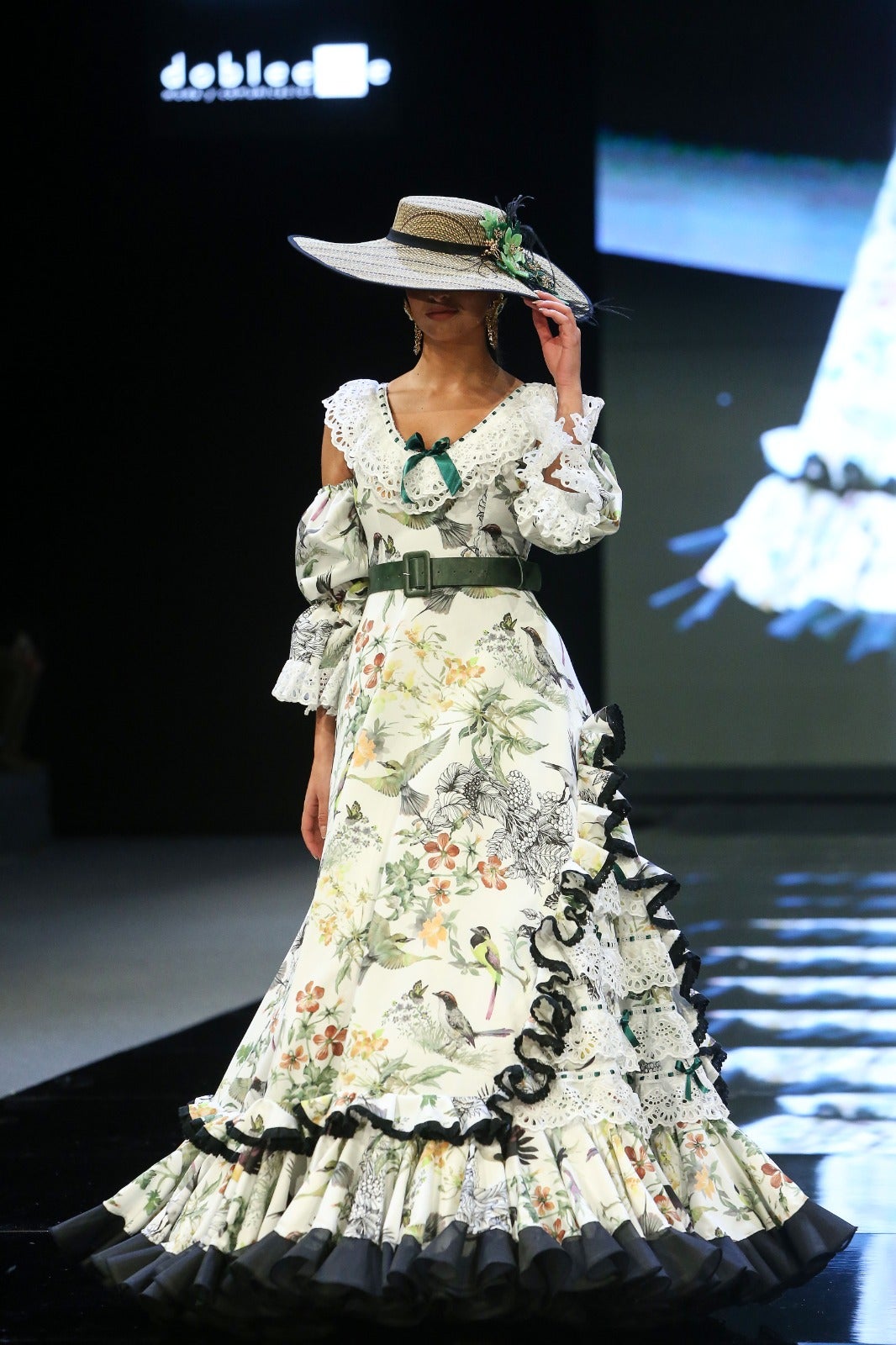 El desfile de Con T d Touche y Jesús Morilla en SIMOF 2025, en imágenes