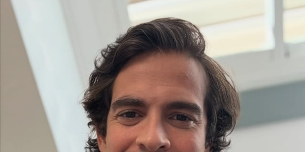 Aurelio Rojas, médico cardiólogo: «Muchas personas toman paracetamol a ...