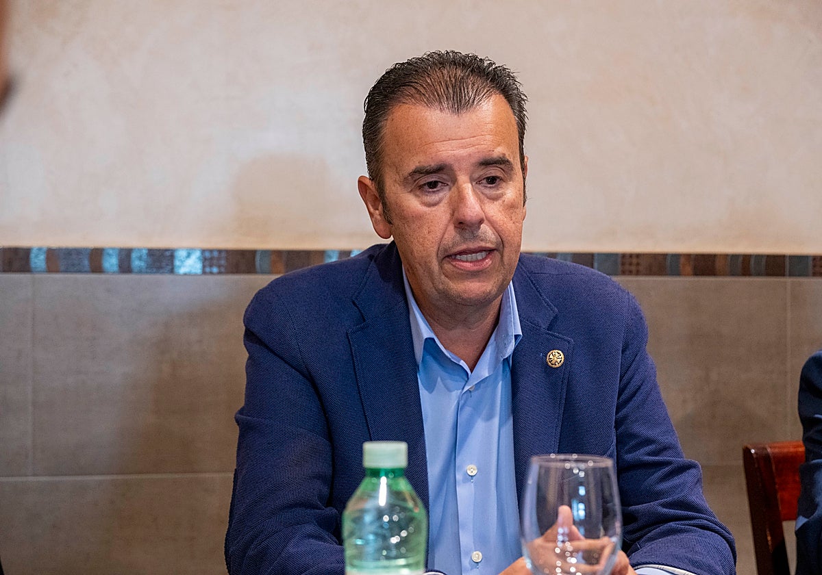 Juan Ogazón propone una obra social con los hospitales por el ...