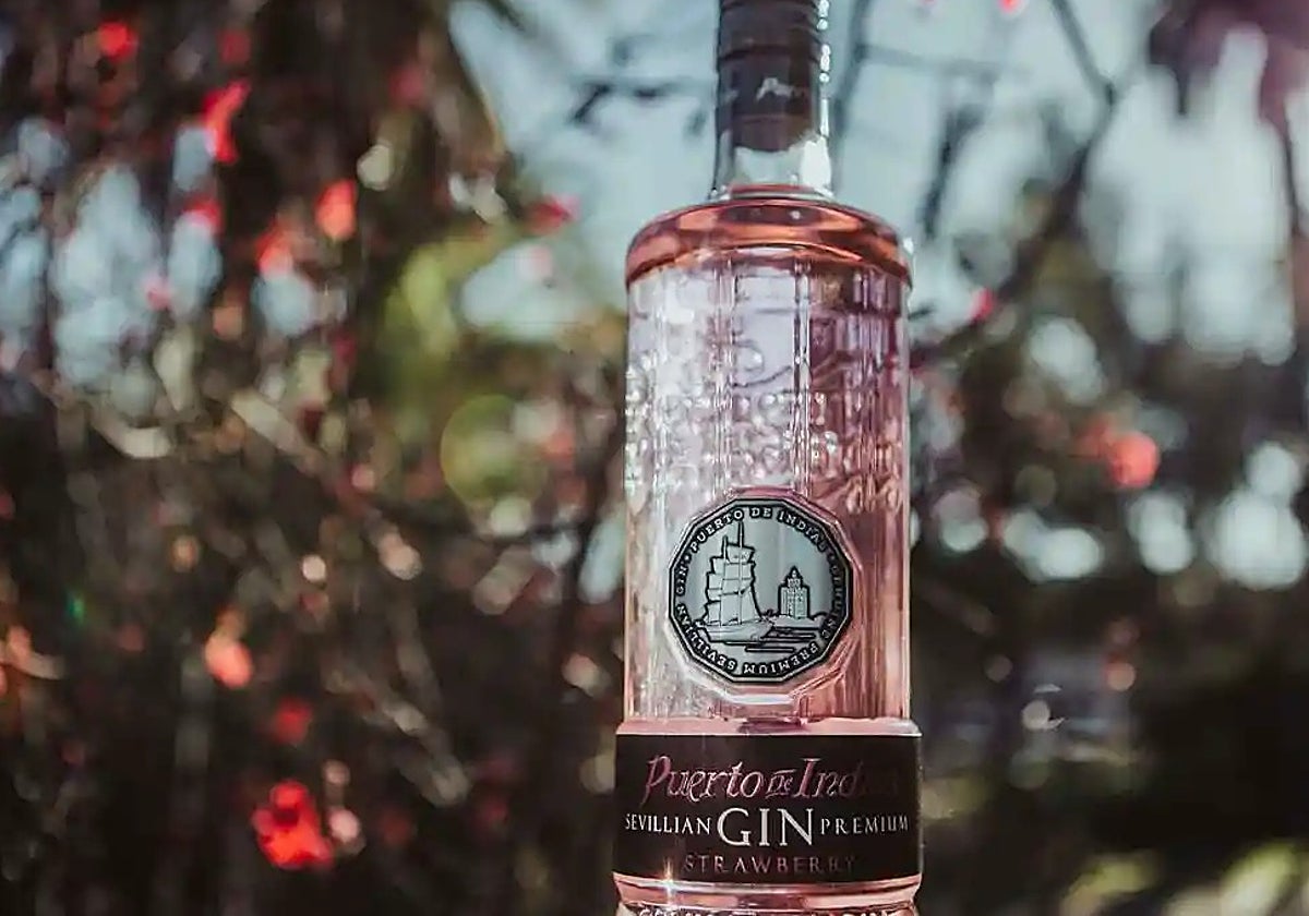 La historia de la ginebra rosa Puerto de Indias: sus tres dueños y la ...