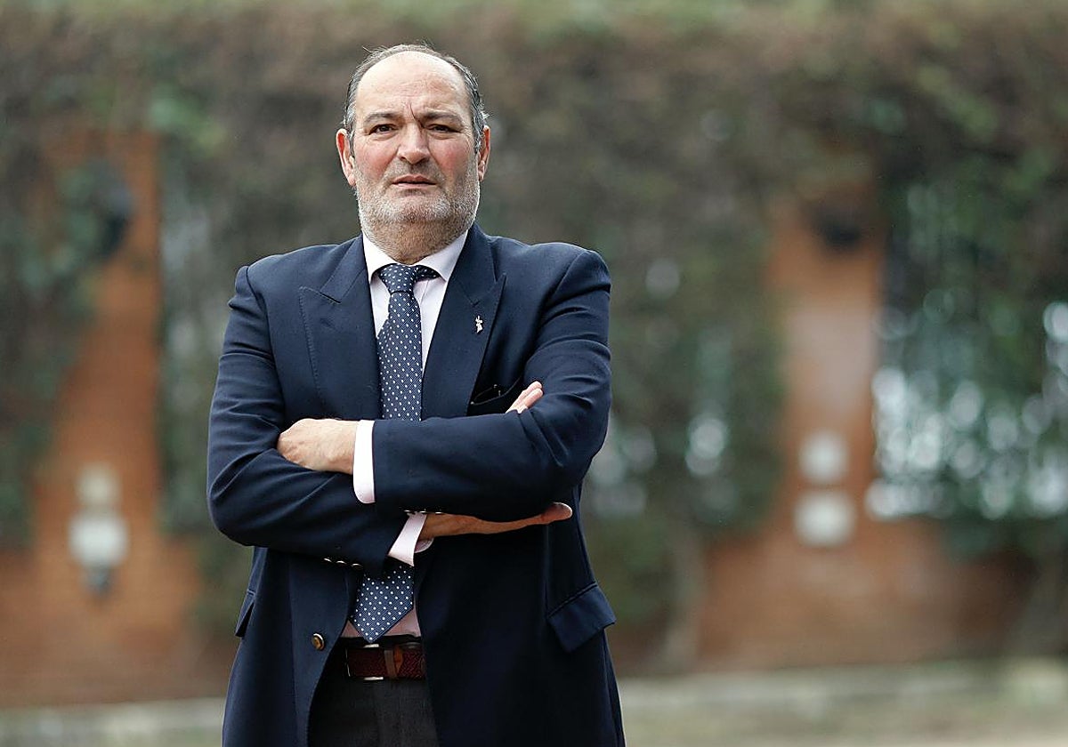 Antonio Moreno, candidato a hermano mayor: «La cofradía de los Gitanos ...