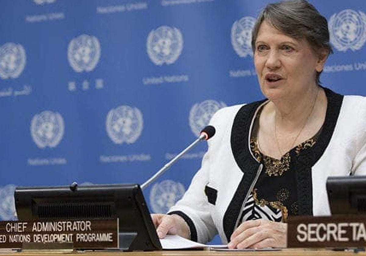 Helen Clark, ex primera ministra de Nueva Zelanda: «Es vergonzoso lo ...