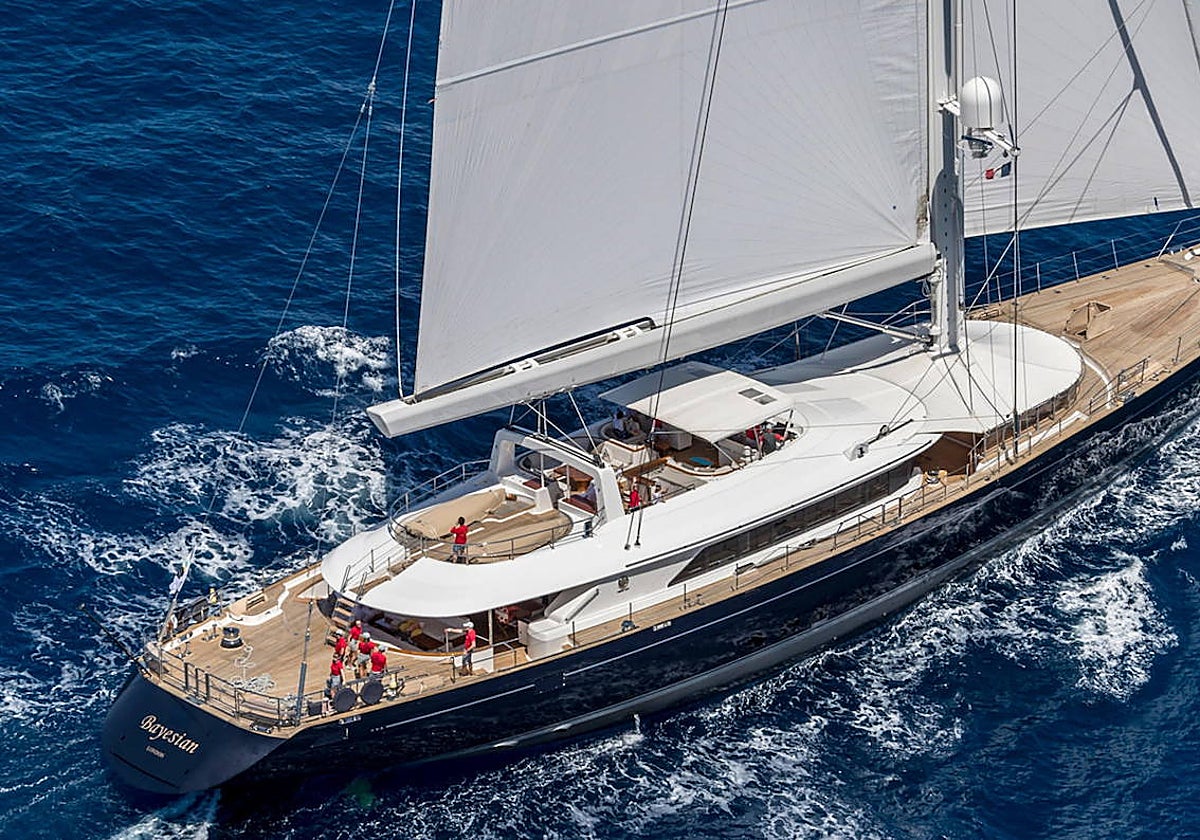 El yate convertido en la tumba de los poderosos