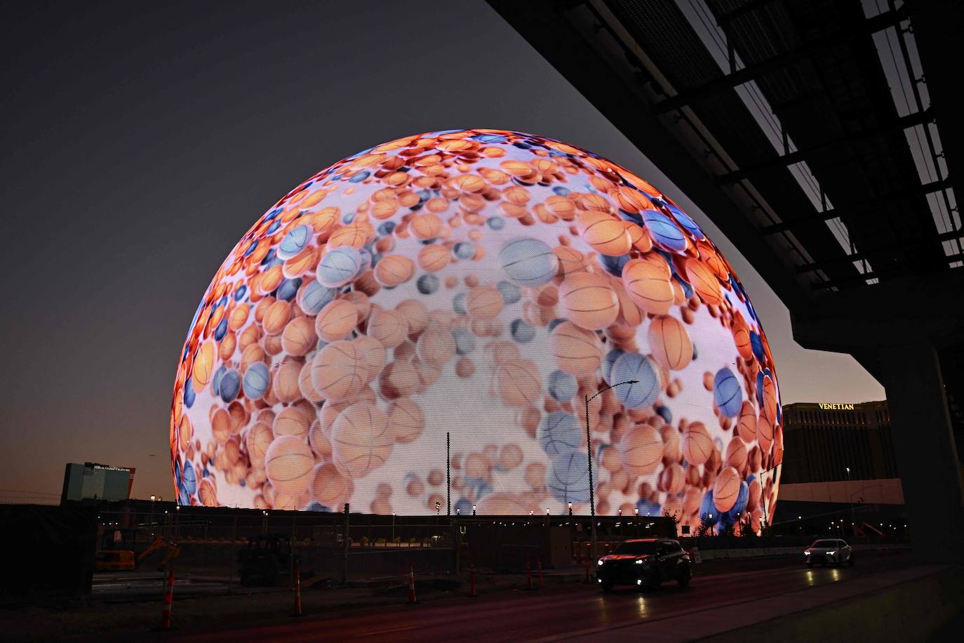 Una esfera asombrosa cambia el skyline de Las Vegas y los espectáculos ...