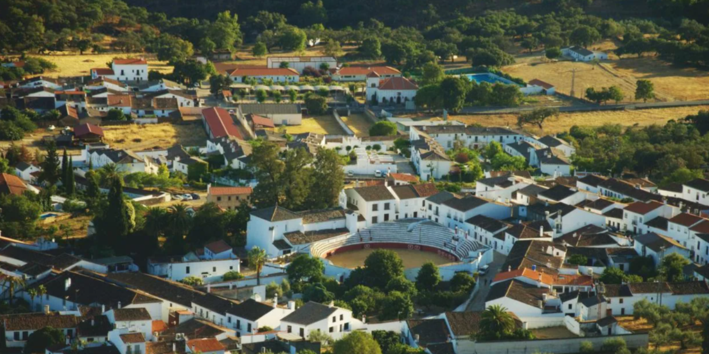 Estos son los pueblos de Huelva que optan a ser el pueblo más mágico de ...