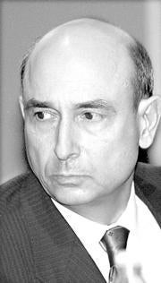 Iberia aplaza dividir la compañía en cuatro grandes áreas de negocio