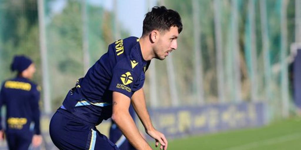 Víctor Chust y Momo M’Baye ya entrenan con sus compañeros