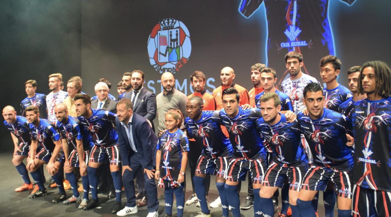 El Zamora CF recibe pedidos de Brasil y Japón de su nueva equipación ...