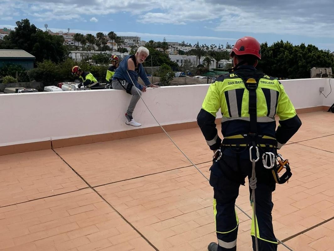 Bomberos antisuicidios, cómo actúan los ángeles de la guarda para ...
