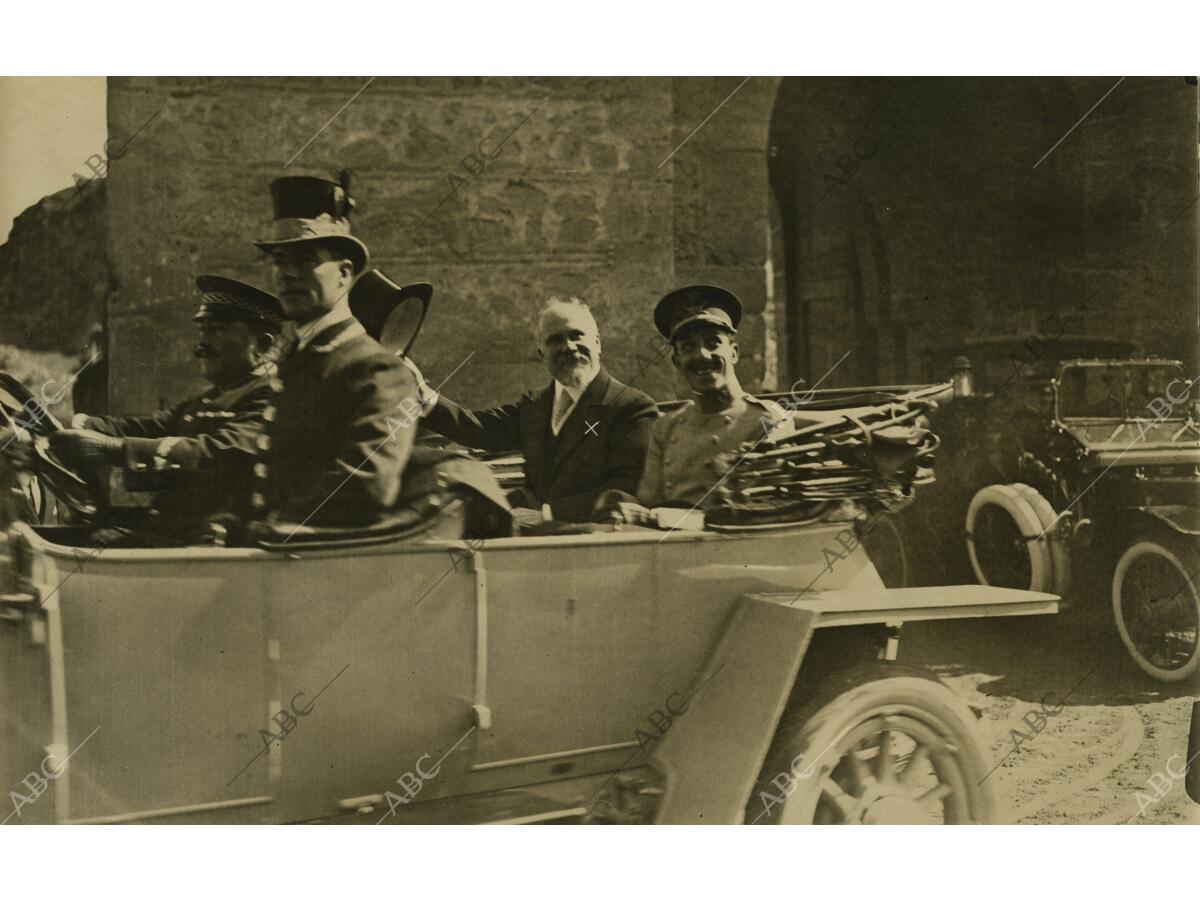 Mr. Poincare (x), de cuya dimisión da noticia el telégrado, estuvo hace ...