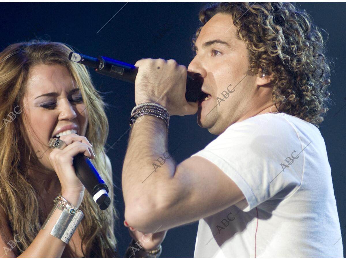 Miley Cyrus y David Bisbal - Archivo ABC