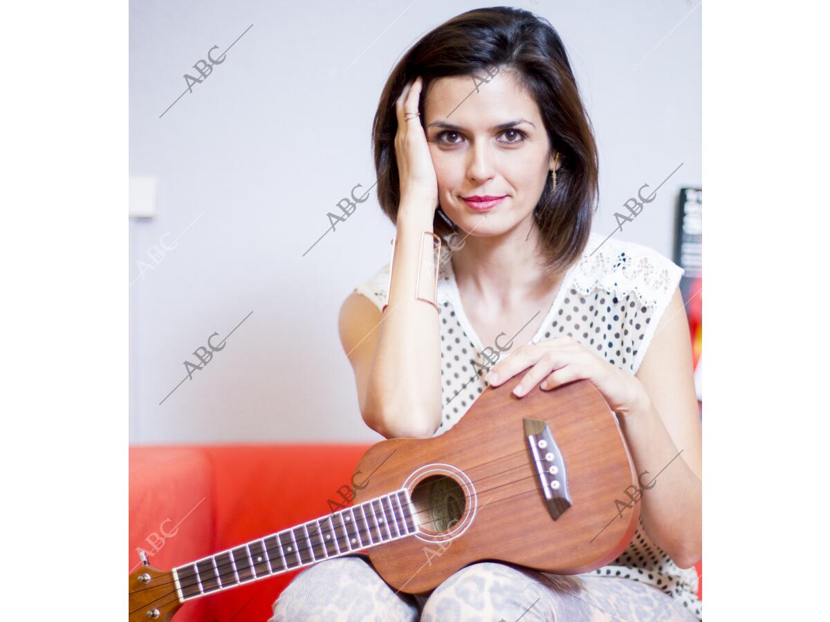 Entrevista A María Reyes, cantante y miss España 1995 - Archivo ABC