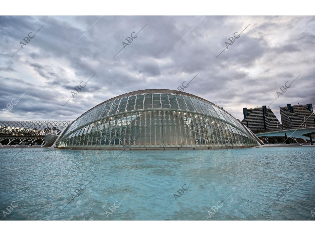 Vista del hemisfèric en la Ciudad de las Artes y las Ciencias - Archivo ABC