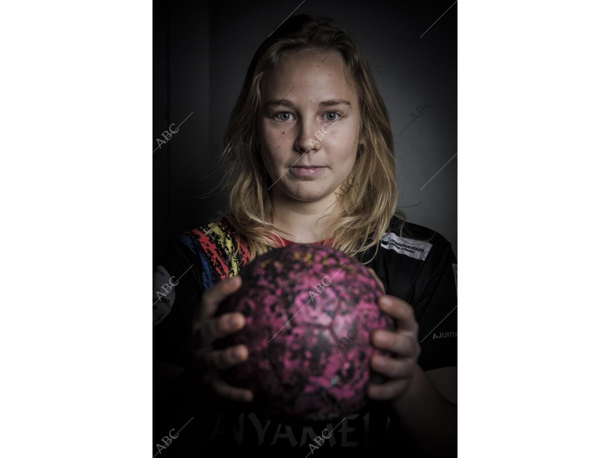 Entrevista a Raquel Bejarano, jugadora de balonmano - Archivo ABC
