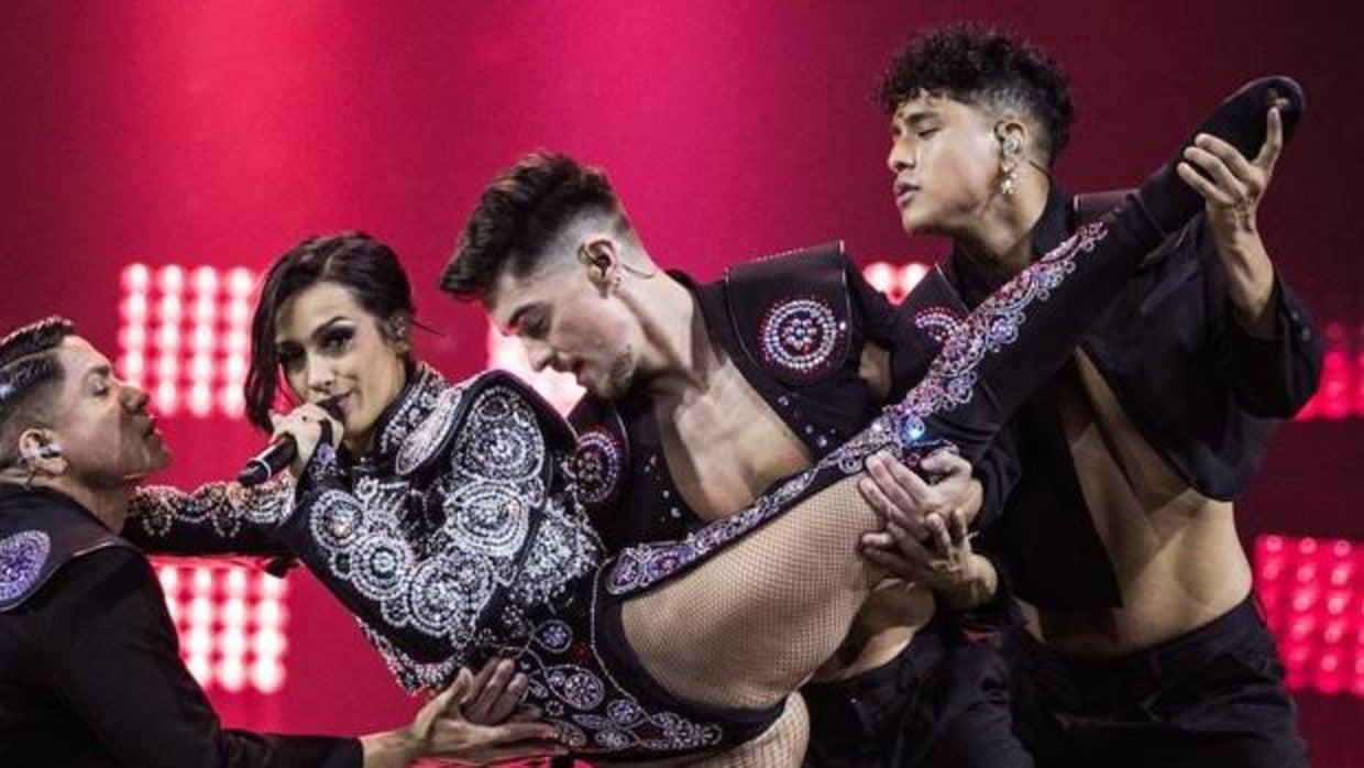 Un bailarín de Chanel denuncia a los aspirantes a Eurovisión: «Los ...