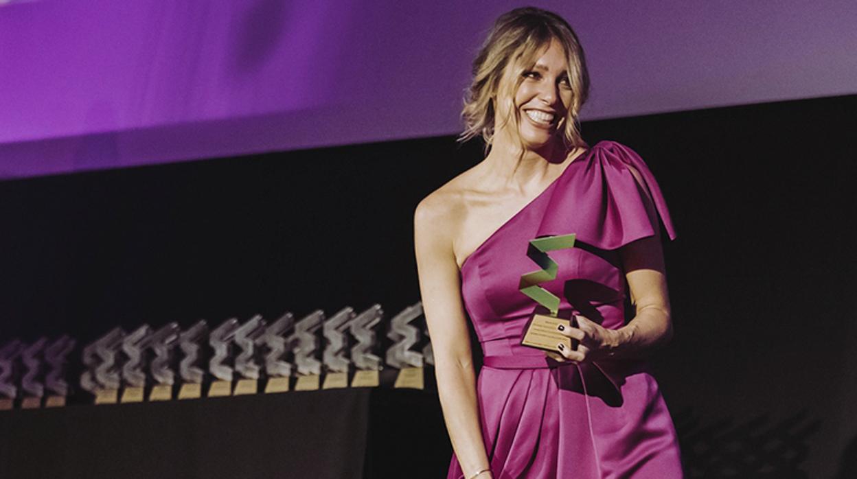 María Ruiz, presentadora de 'Trece al día', premio Estrella Televisiva ...