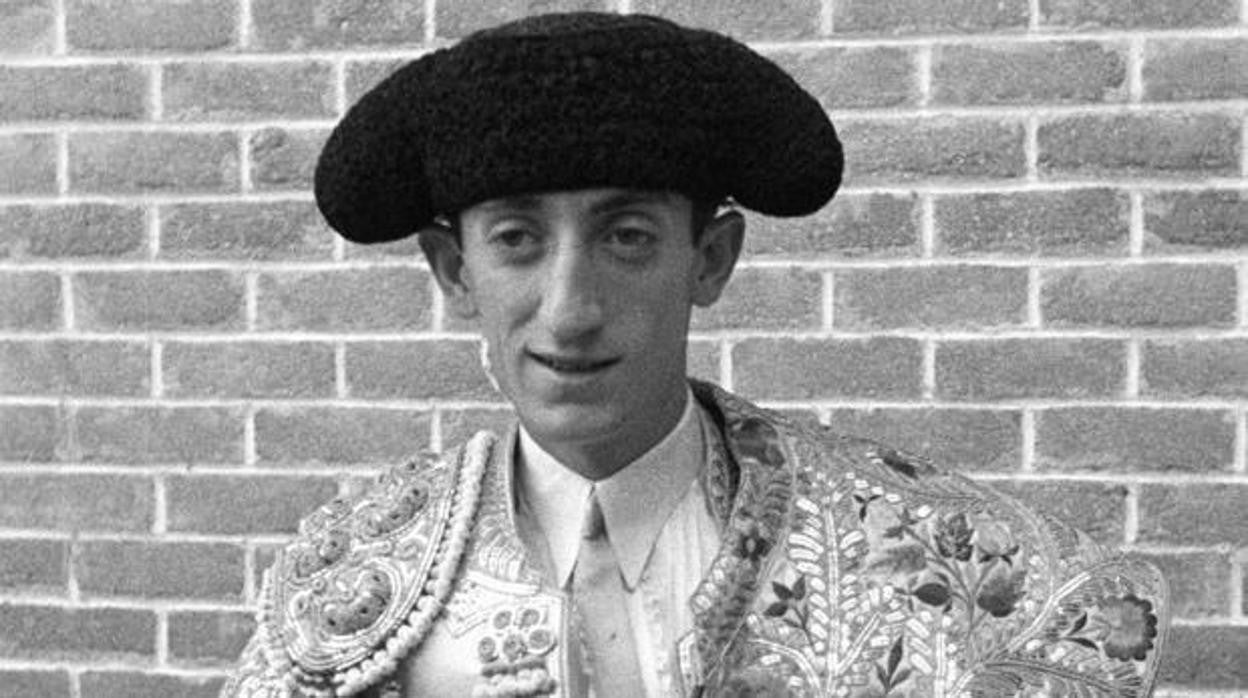 #ArchivoABCsev: Así fue la despedida de ABC a Manolete, «el torero que ...